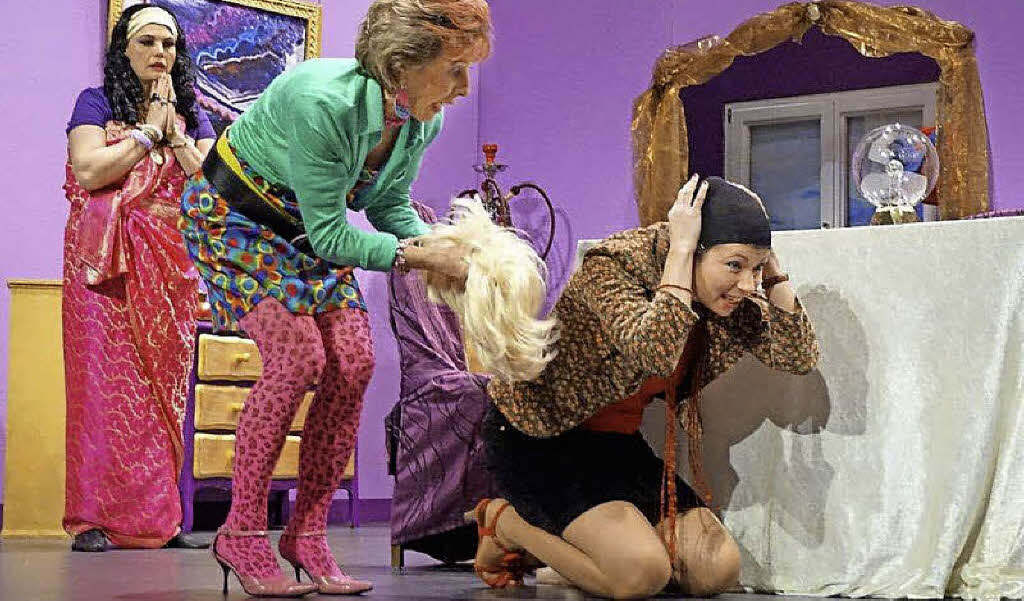 Es geht schief, was nur schiefgehen kann - Pfaffenweiler - Badische Zeitung