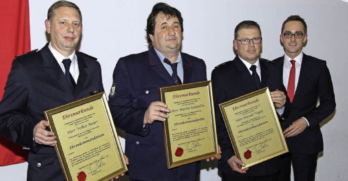 Der Feuerwehr mit viel Herzblut gedient - Vogtsburg - Badische Zeitung