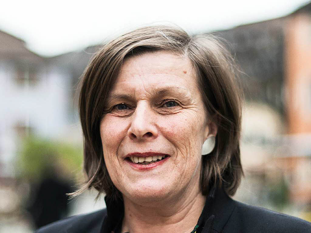 Lyrikerin Barbara Köhler erhält Peter-Huchel-Preis - Kultur - Badische ...