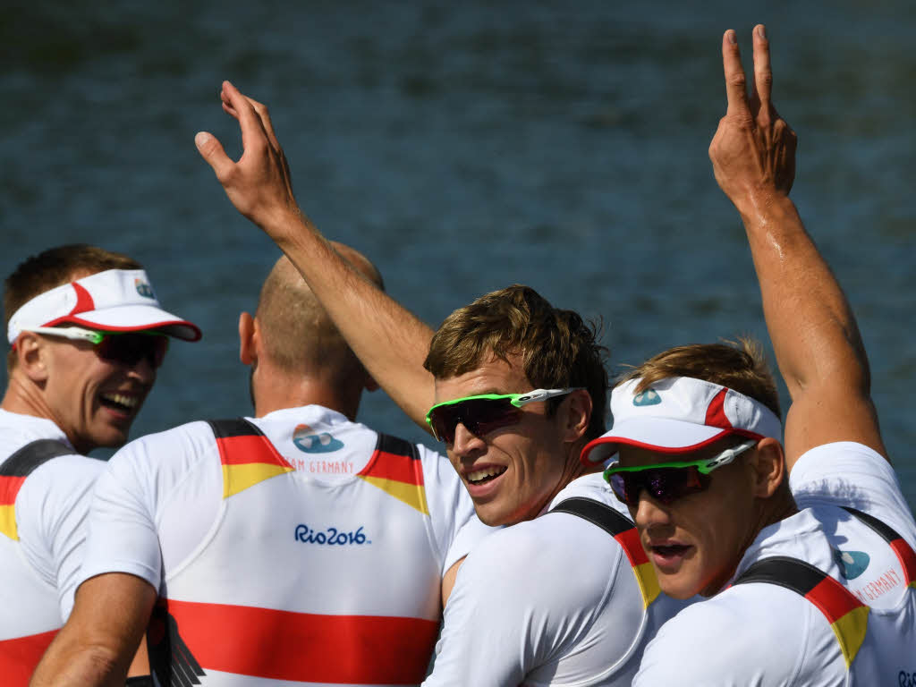 Doppeltes Olympia-Gold für deutsche Ruderer - Olympische Spiele ...