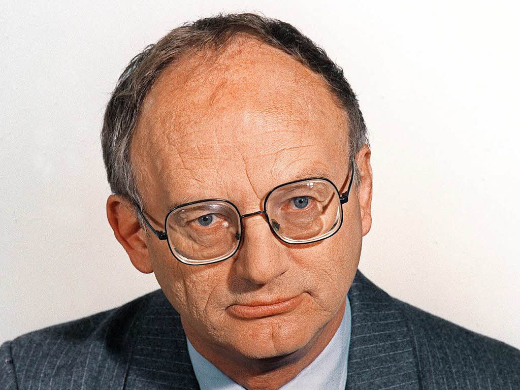 Linientreuer Literat – Hermann Kant ist tot - Literatur & Vorträge ...