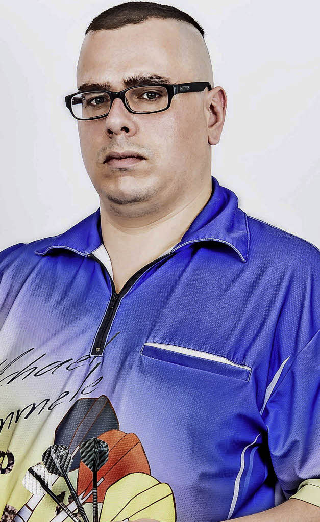Michael Rümmele fährt zur Darts-EM: „Bei mir macht es bumms“ - Sonstige ...