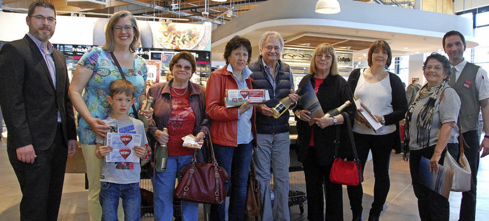 Mit dem Ballon in den Abendhimmel - Weil am Rhein - Badische Zeitung