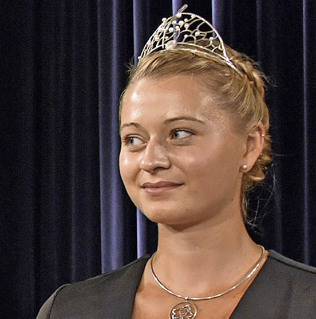 Kim-Lucy Rutz ist Badische Weinprinzessin - Endingen - Badische Zeitung