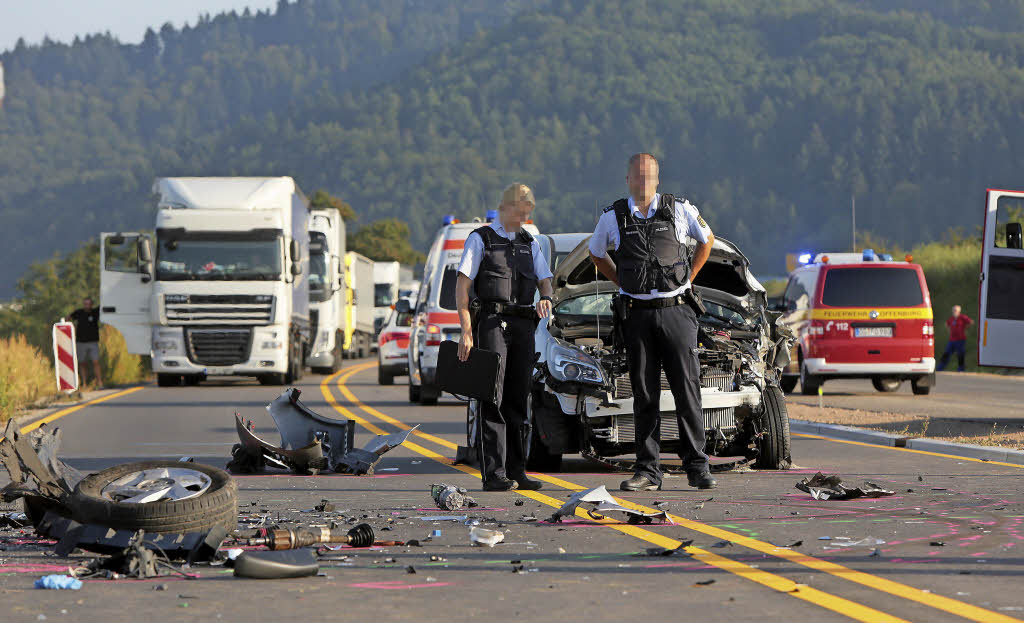 Fünf Verletzte bei Frontalunfall - Offenburg - Badische Zeitung