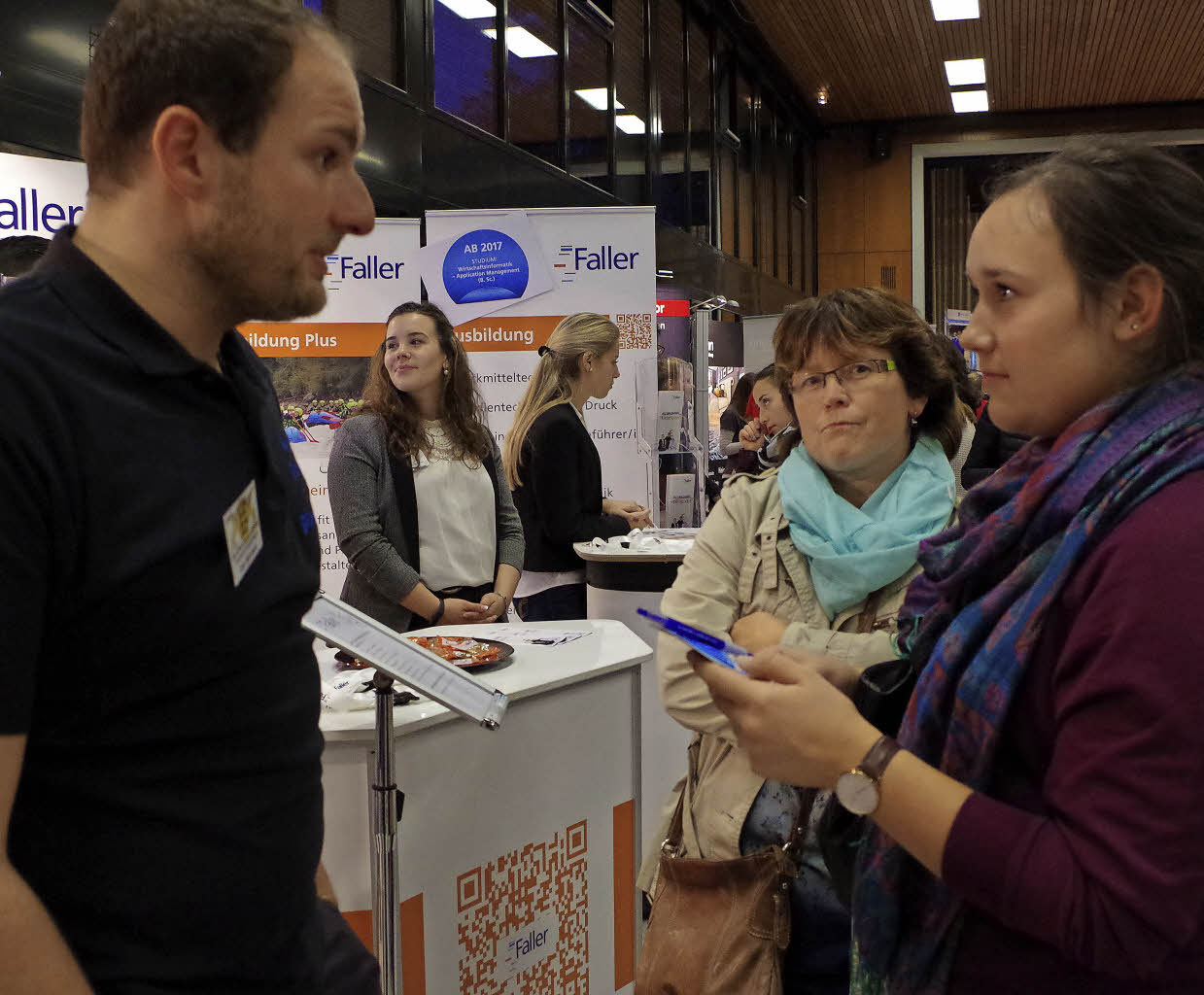 Informationen zur Berufswahl auf Augenhöhe - Beruf & Karriere ...