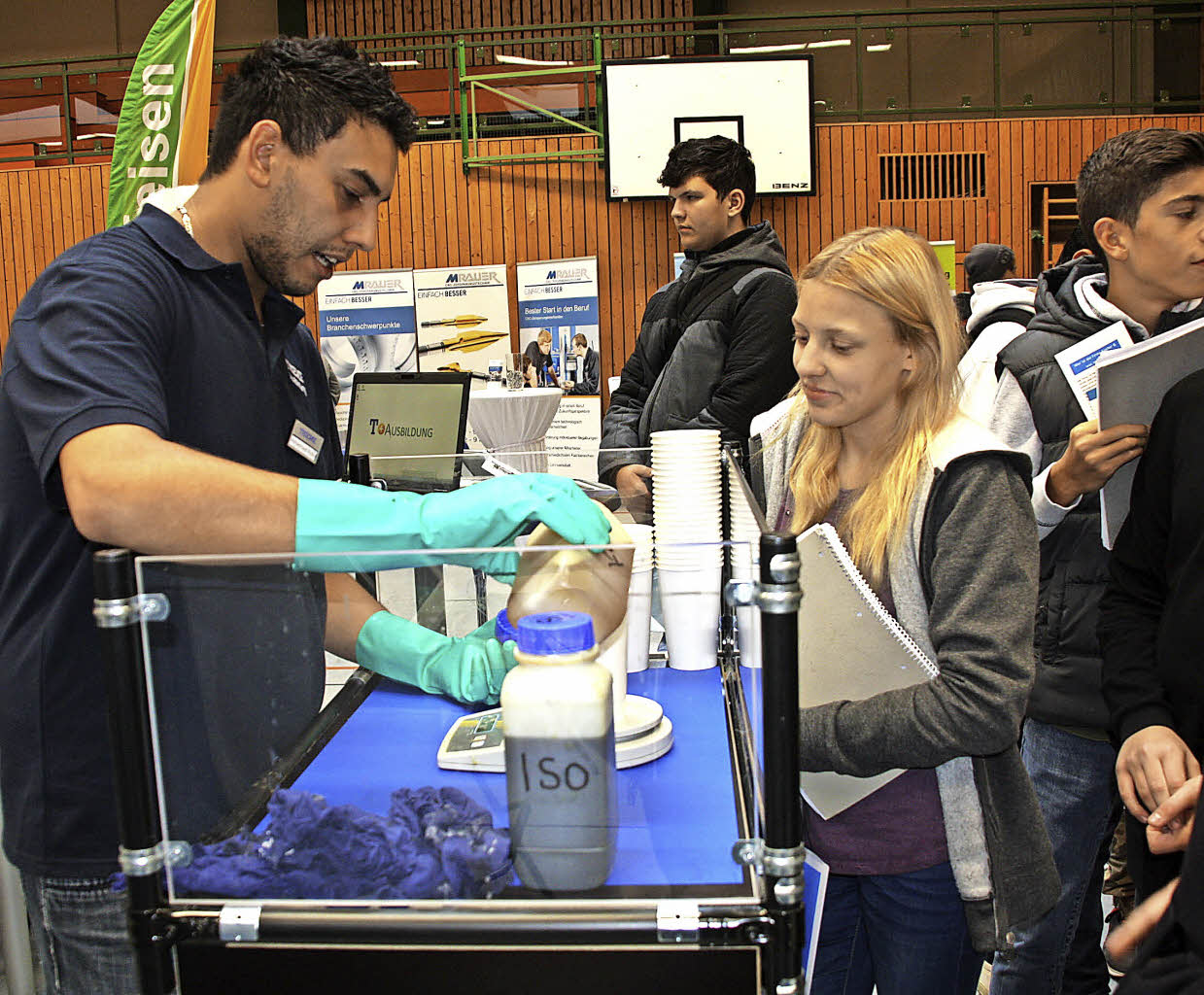 Informationen zur Berufswahl auf Augenhöhe - Beruf & Karriere ...