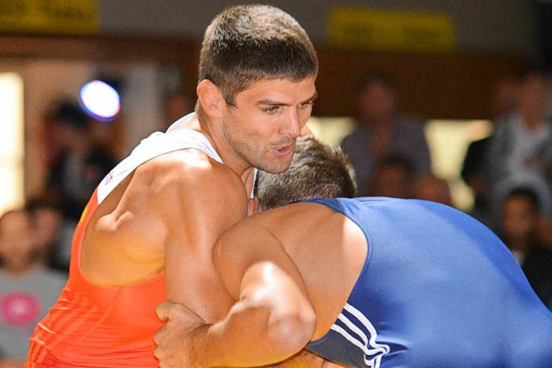 Erstligist TuS Adelhausen steht erstmals im Playoff-Halbfinale - Ringen ...