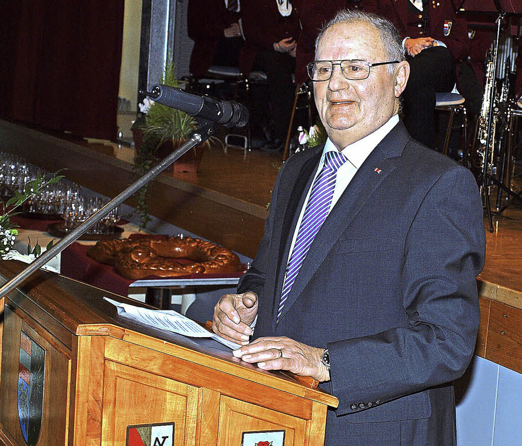 Bürgermedaille für Richard Stubert - Herbolzheim - Badische Zeitung