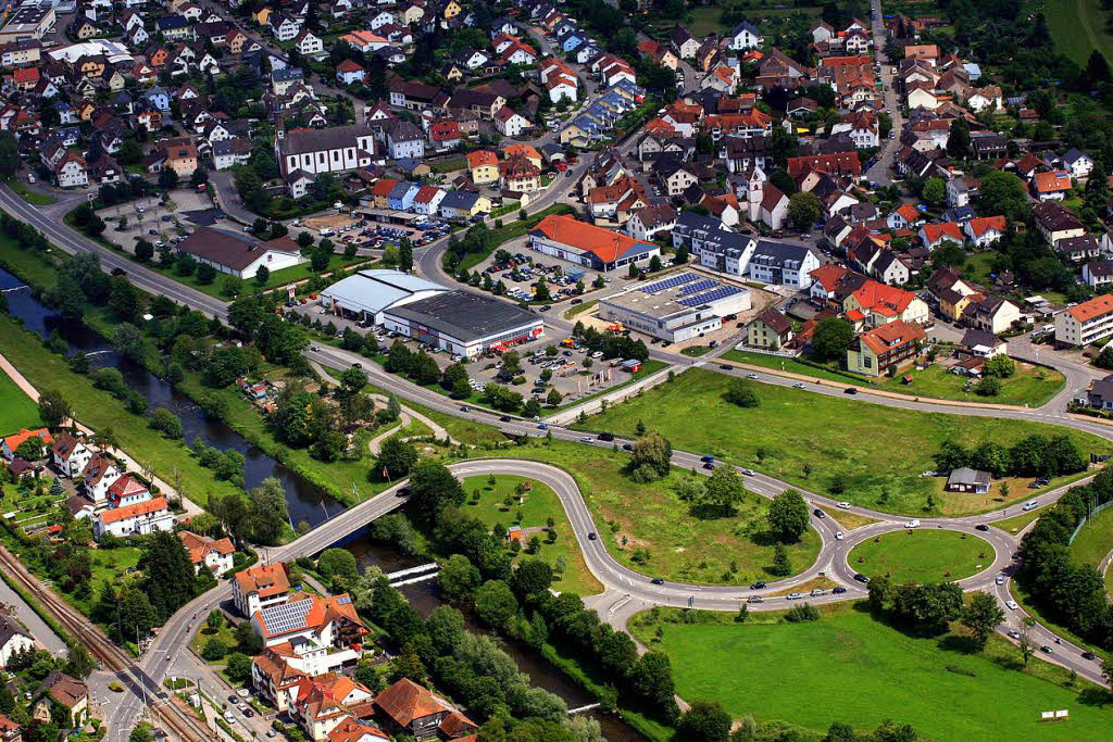 Gemeinderat Steinen sucht nach Lösung für Verkehrsprobleme - Steinen ...