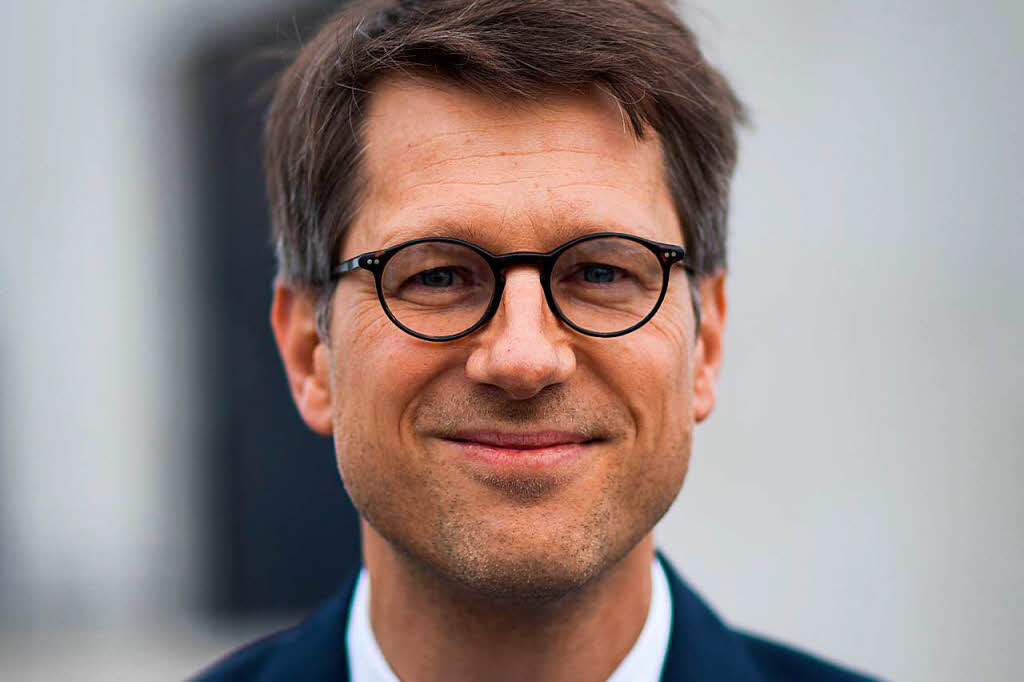 Sobald du landest – Jan Wagner beim Literaturgespräch - Literatur ...