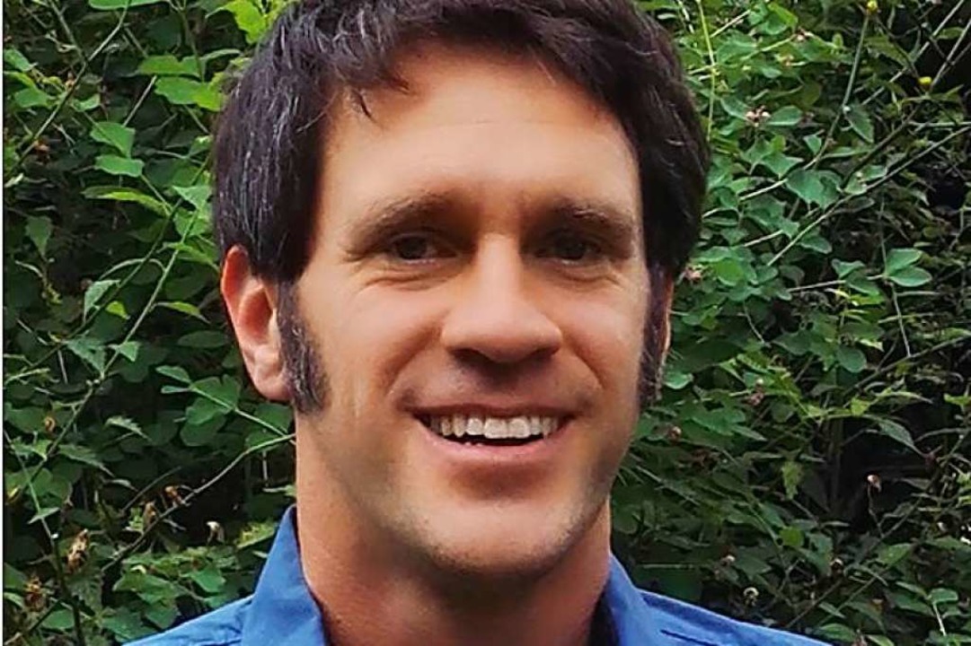 Strategien, damit’s unterm Weihnachtsbaum nicht knallt - Small Talk ...