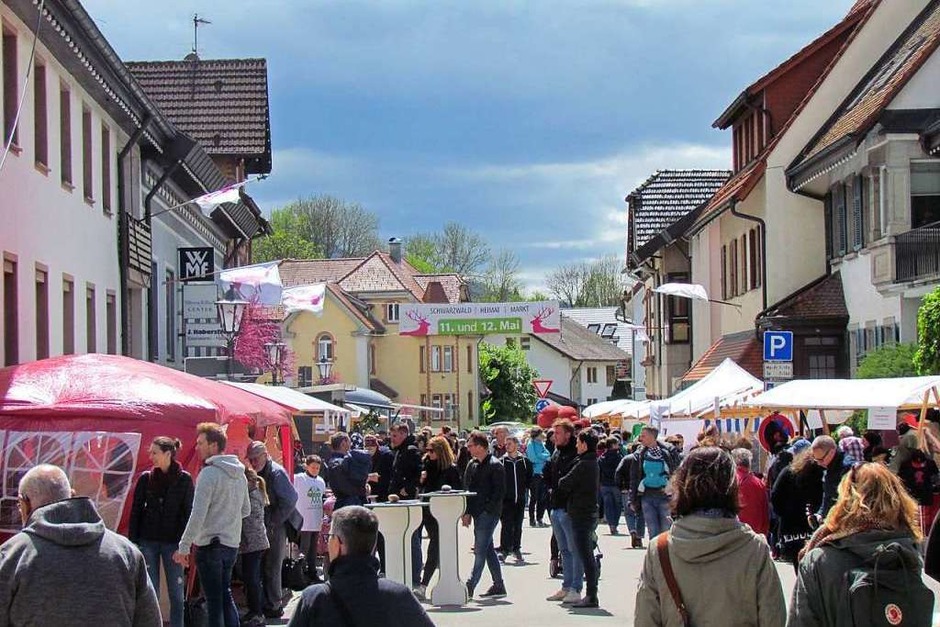 Fotos: Schwarzwald-Heimat-Markt in Elzach - Elzach - Fotogalerien ...