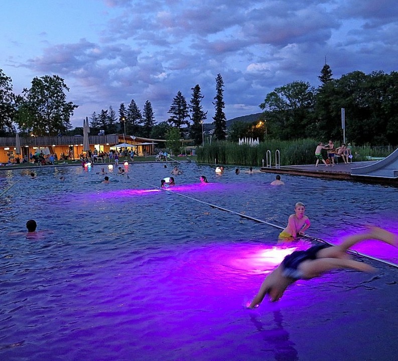 Nachtbaden im Naturbad Riehen - Freizeittipps und Feste (TICKET ...
