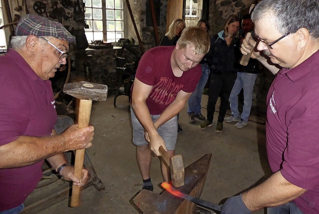 Esse, heiße Eisen und Mahlgeräusche - Elzach - Badische Zeitung