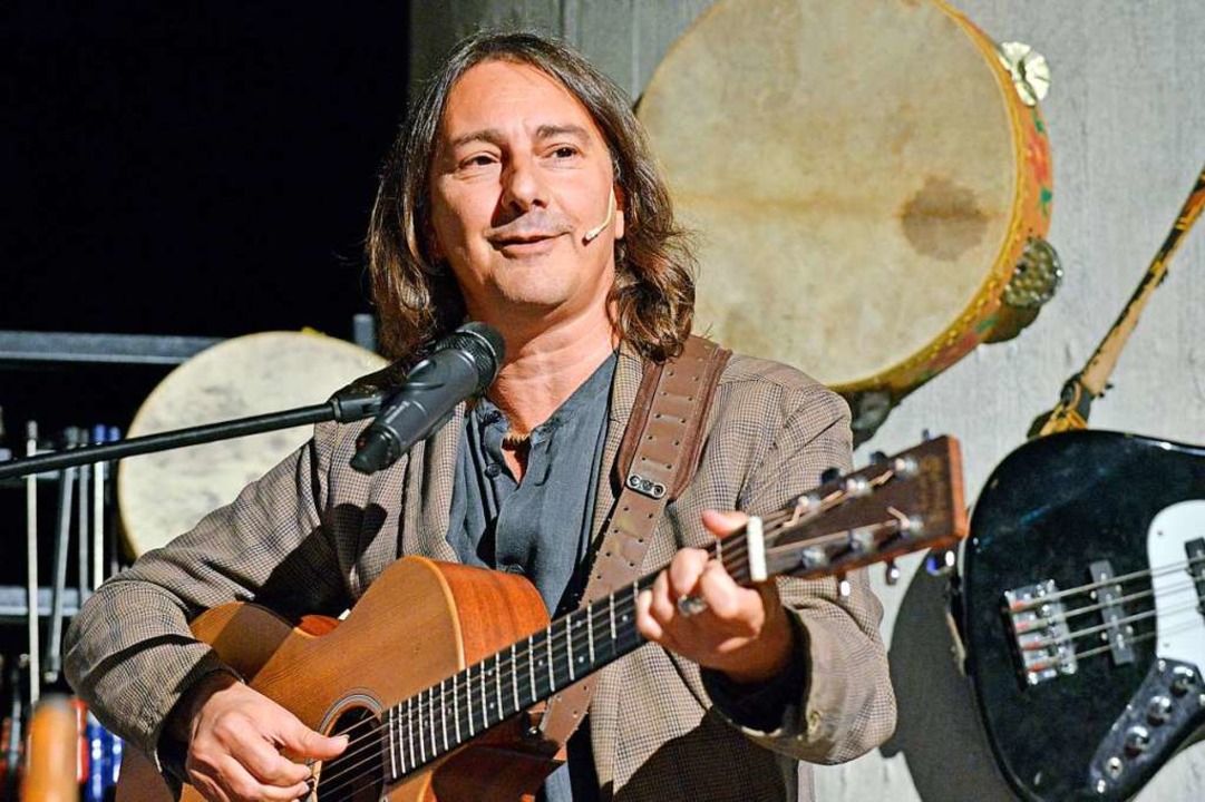 Pippo Pollina: Papa und Poet aus Palermo - Freiburg - Badische Zeitung