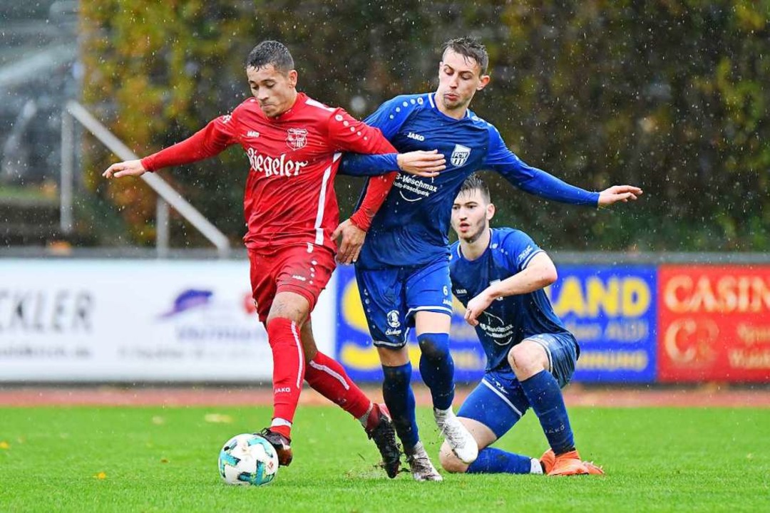Endinger Glücksgefühle nach 1:0-Derbysieg gegen den FC Waldkirch ...