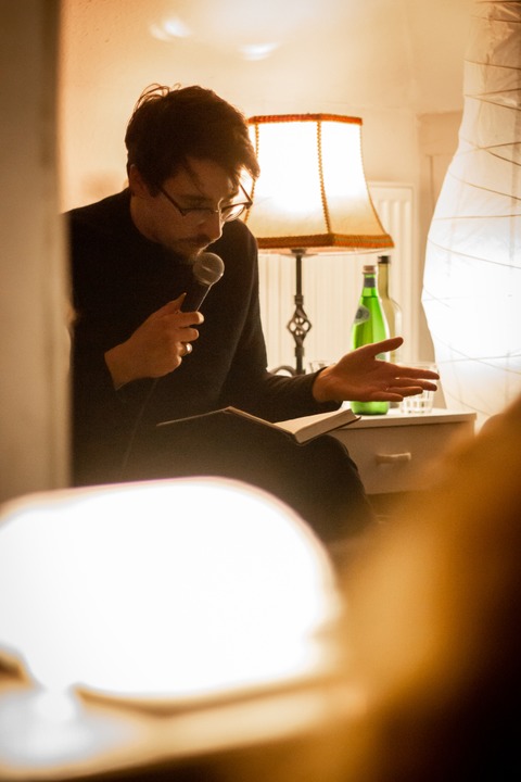 Wie war’s bei… der Zwischenmiete-Lesung mit Marko Dinic? - Hochkultur ...