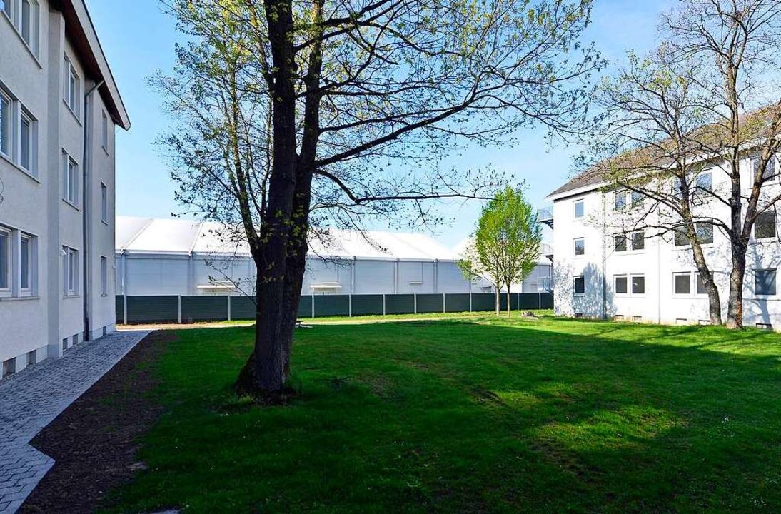 Corona-Infizierte auch in Freiburger Flüchtlingsunterkunft - Freiburg ... Corona-Infizierte auch in Freiburger Flüchtlingsunterkunft - Freiburg ...