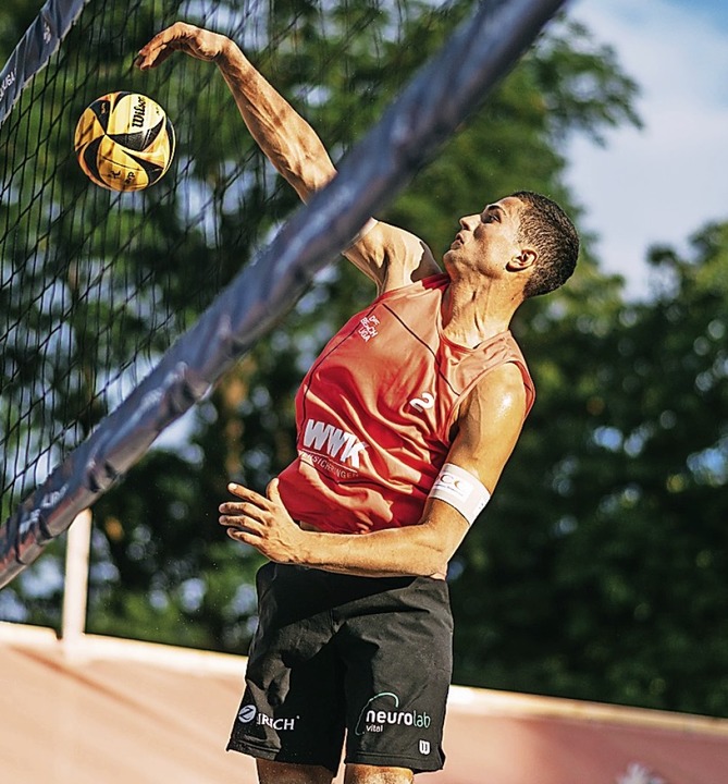 Berliner Duo gewinnt die Beach-Liga - Volleyball - Badische Zeitung