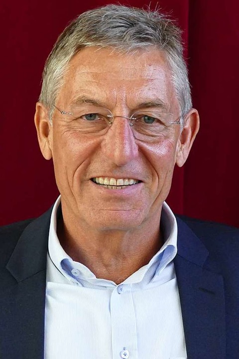 Weinbaupräsident Rainer Zeller erklärt, inwieweit Britzingen von seinem ...