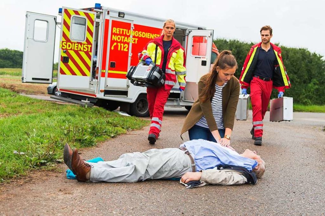 10.000 Leben könnten im Jahr durch mehr Ersthelfer gerettet werden ...