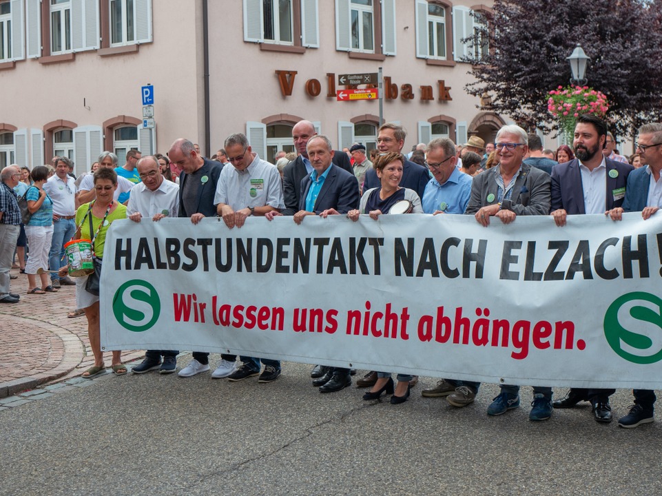 Fotos: So geht die Sanierung der Elztalbahn voran - Waldkirch ...
