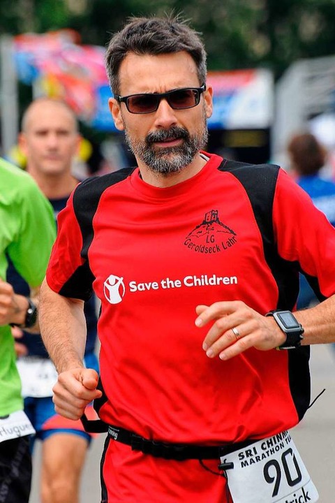 Patrick Obert aus Lahr will 30 Stunden am Stück laufen - Leichtathletik ...