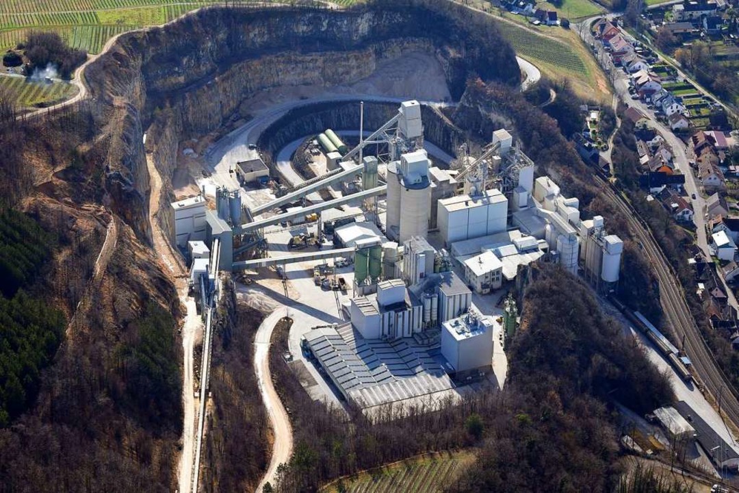 Isteiner Kalkwerk auch nach Leitungswechsel auf Wachstumskurs ...