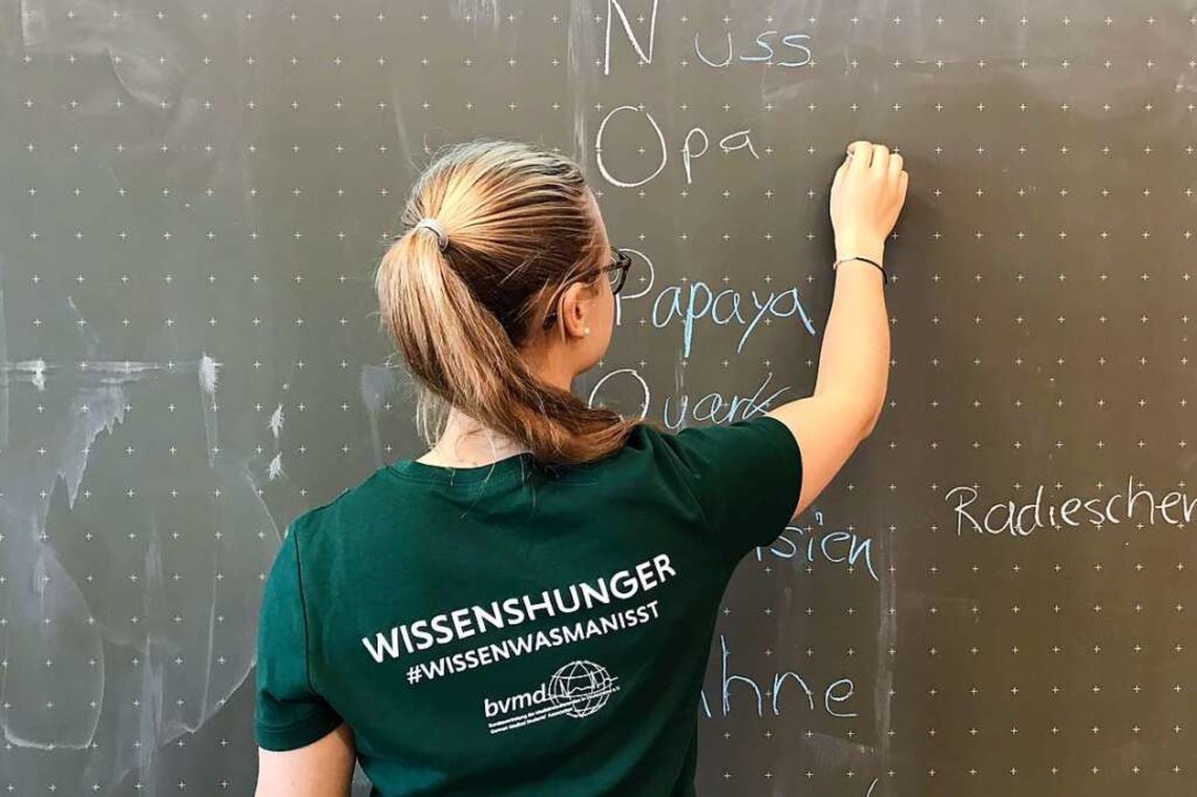 Medizinstudentinnen klären an der Gemeinschaftsschule Gundelfingen über ...