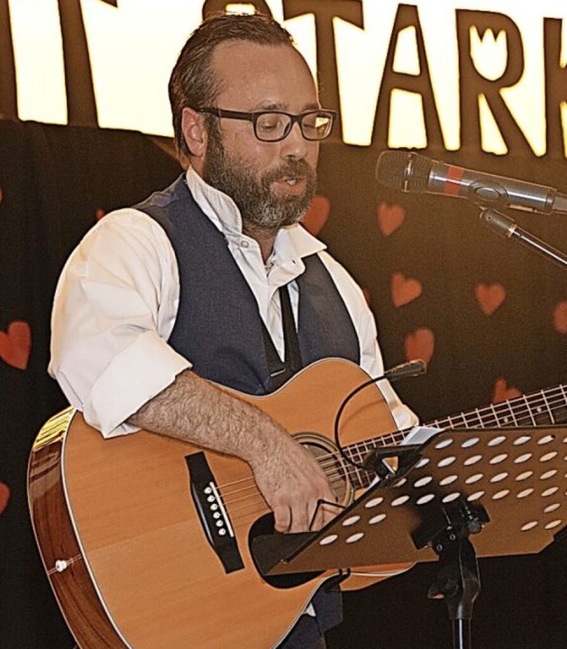 Mit der Gitarre Emotionen freien Lauf lassen - Denzlingen - Badische ...