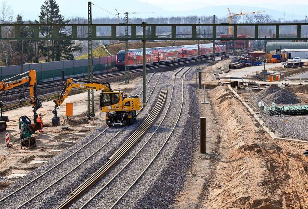 Ausbau der Rheintalstrecke: Wie eine Bürgerinitiative die Pläne der Bahn durchkreuzt ...