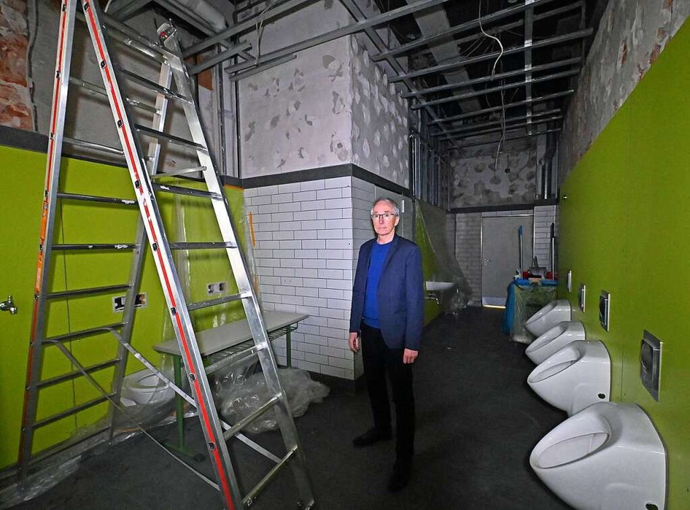 Monate nach Klo-Brand in Freiburger Schule kommen jetzt doch die ...