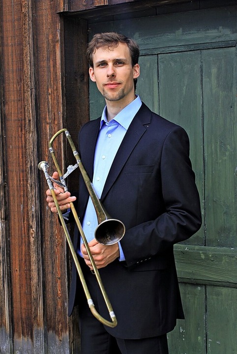 Phillip Boyle dirigiert die Stadtmusik - Lörrach - Badische Zeitung