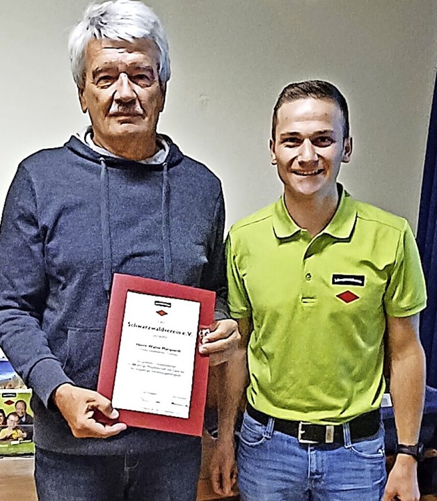 Schützen haben zwei neue Ehrenmitglieder - Zell im Wiesental - Badische ...