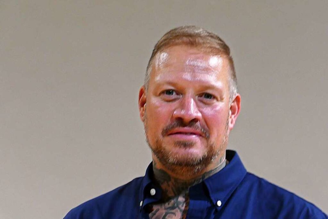 Aussteiger beschreibt seinen Weg in die Nazi-Szene und wieder heraus ...