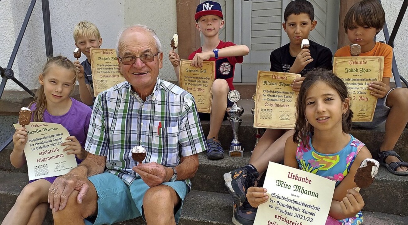 Aufstieg trotz Abstieg - Staufen - Badische Zeitung
