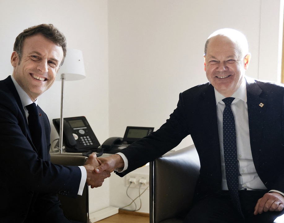 Vages aus Brüssel - Ausland - Badische Zeitung