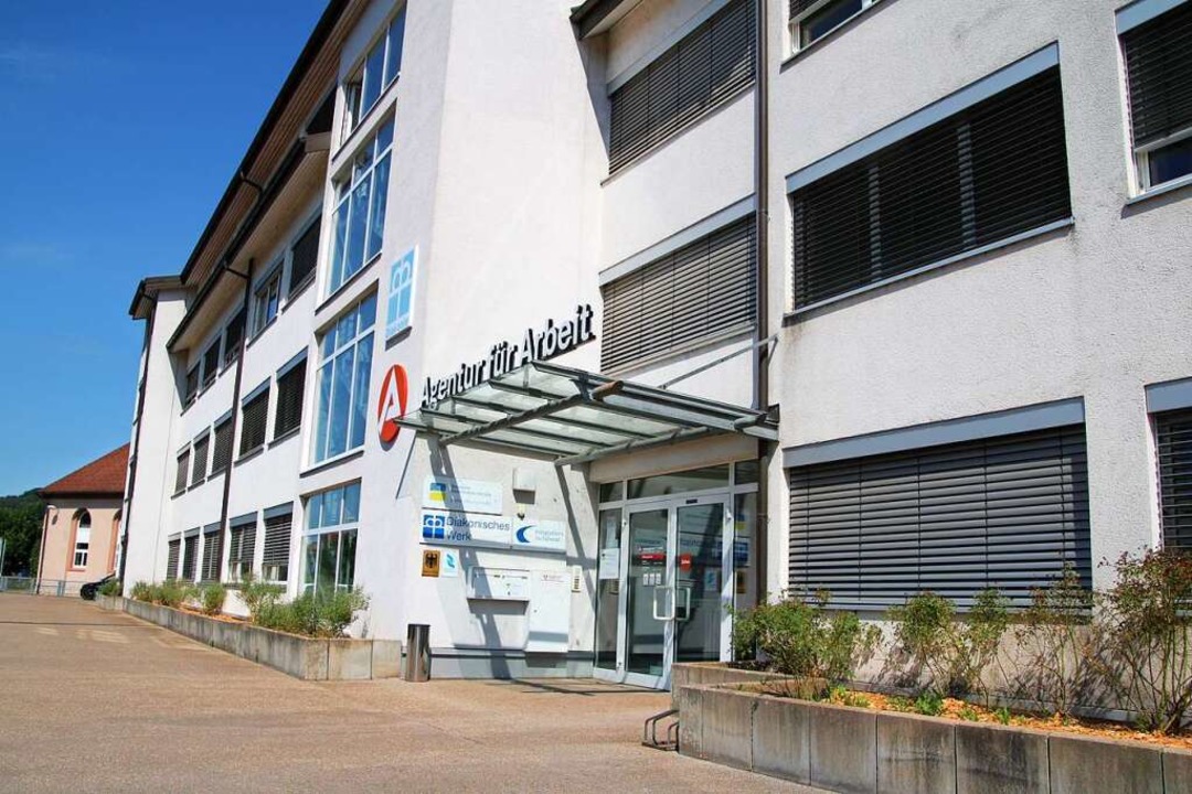 Nur noch 2,6 Prozent der jungen Menschen arbeitslos im Landkreis Waldshut - Kreis Waldshut ...