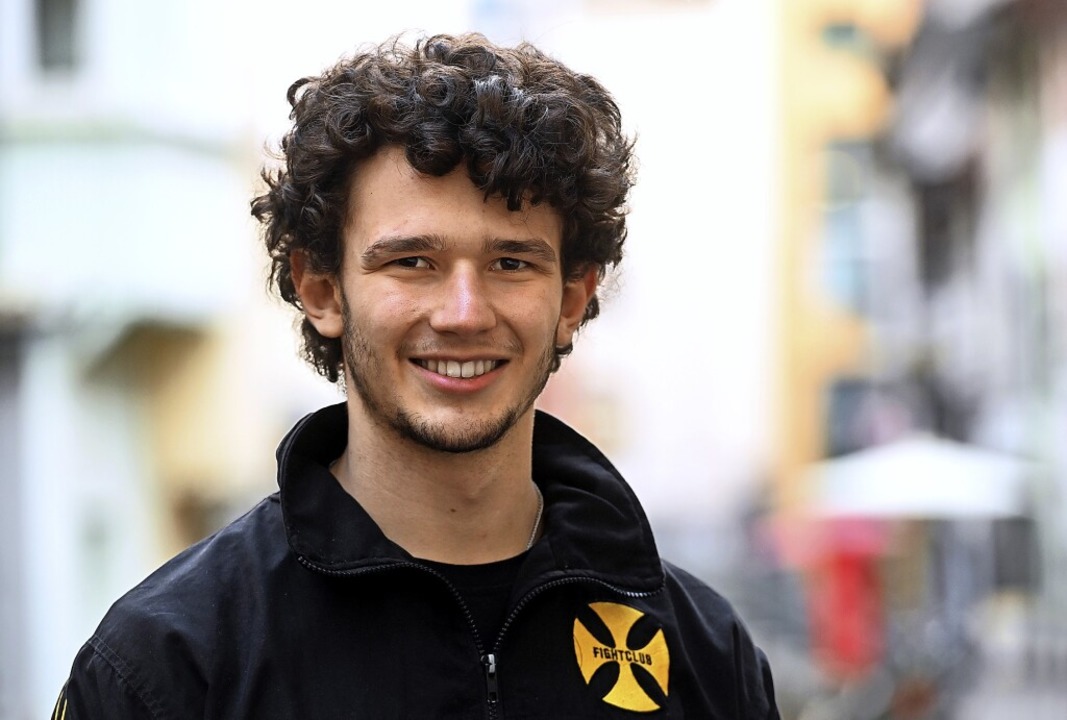 Kicks und Tritte auf Weltniveau: Kampfsportler Elias Ehret startet ...