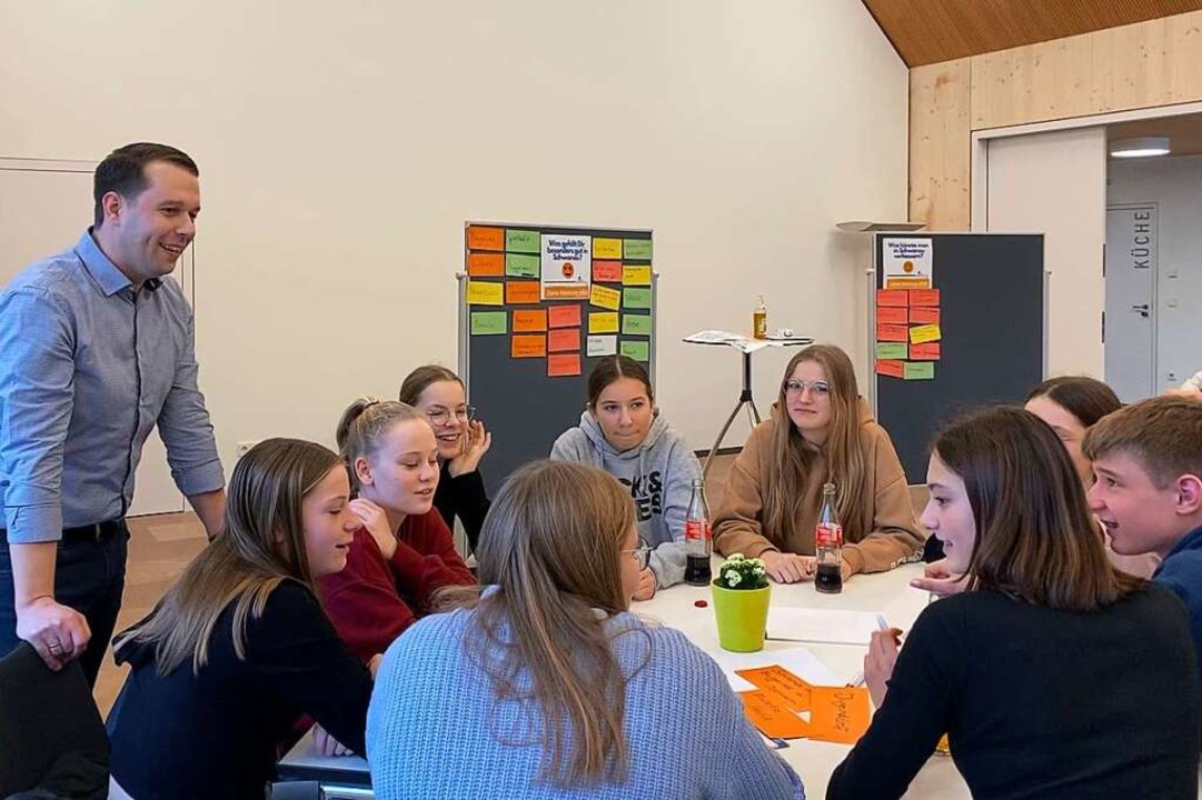 Beim ersten Jugendhearing in Schwanau werden viele Wünsche geäußert ...