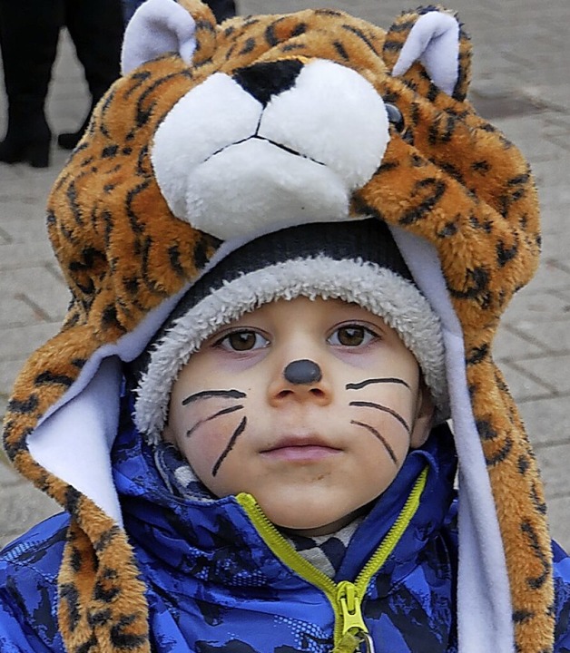 Schräge Töne, fantasievolle Kostüme und gute Laune - Badische Zeitung