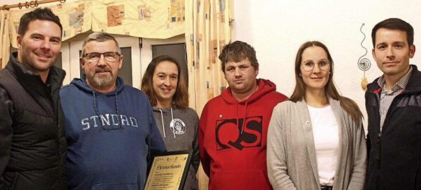 Darlehen für den Kunstrasenplatz getilgt - Efringen-Kirchen - Badische ...