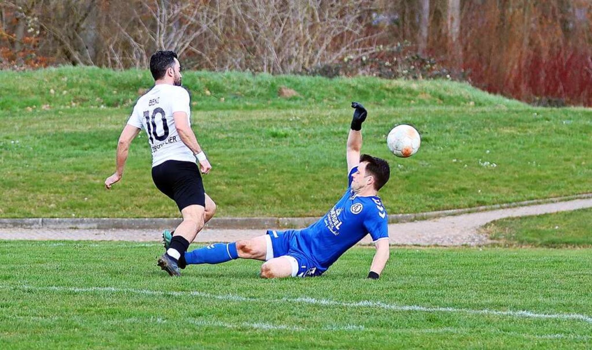 Der Spieltag kompakt: SC Orschweier reicht die Rote Laterne weiter ...