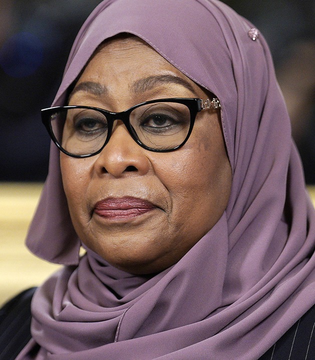 Wie Samia Suluhu Hassan ganz Tansania umkrempelt - Ausland - Badische ...