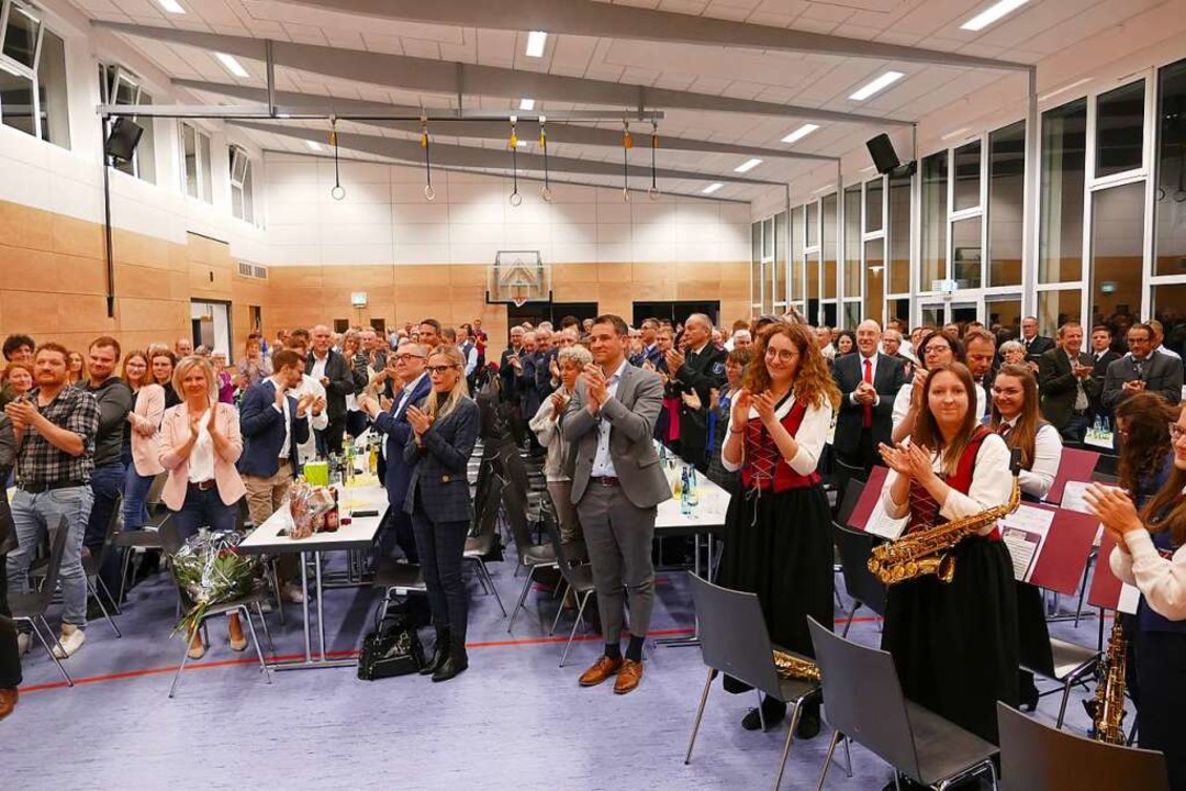 Wutachs Bürgermeister Christian Mauch wird verabschiedet und verlängert ...