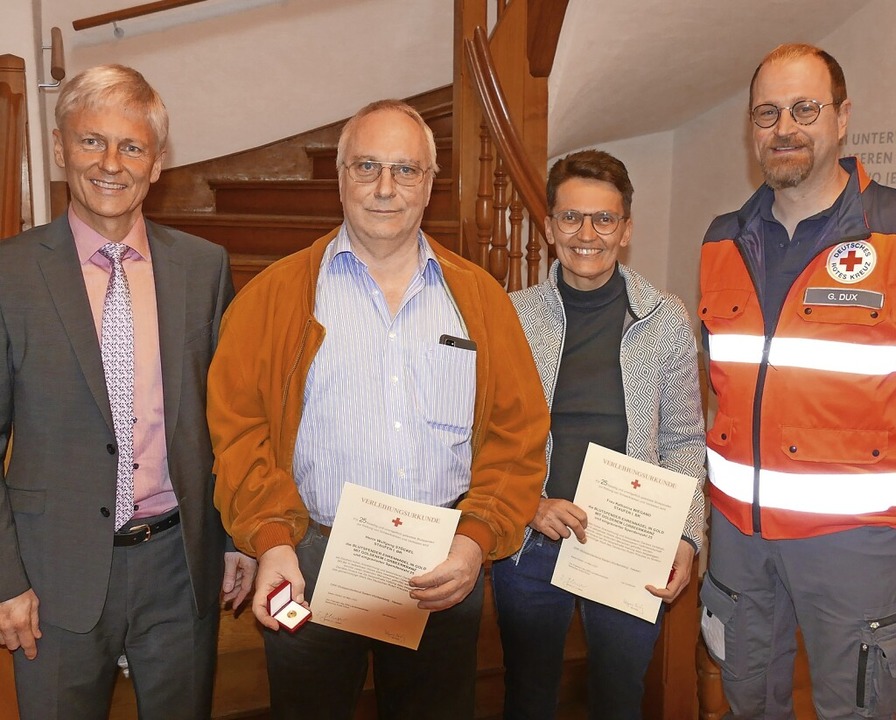 Staufen ehrt seine fleißigen Blutspender - Staufen - Badische Zeitung