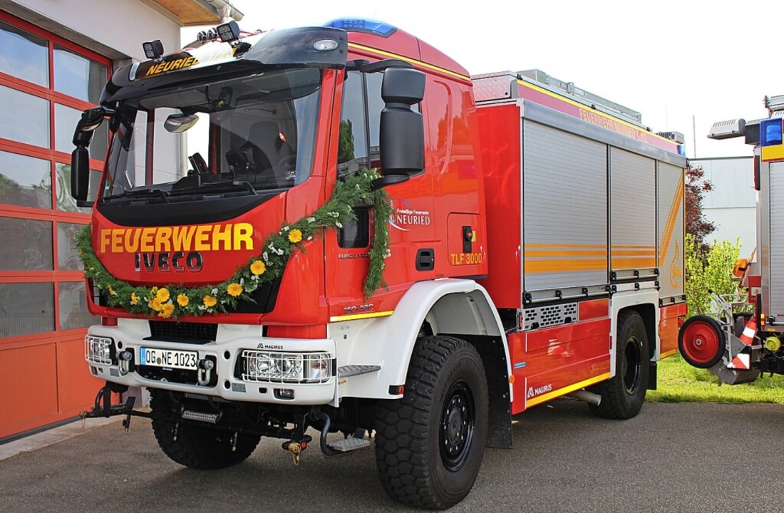 Neuer Wagen für die Wehr - Neuried - Badische Zeitung