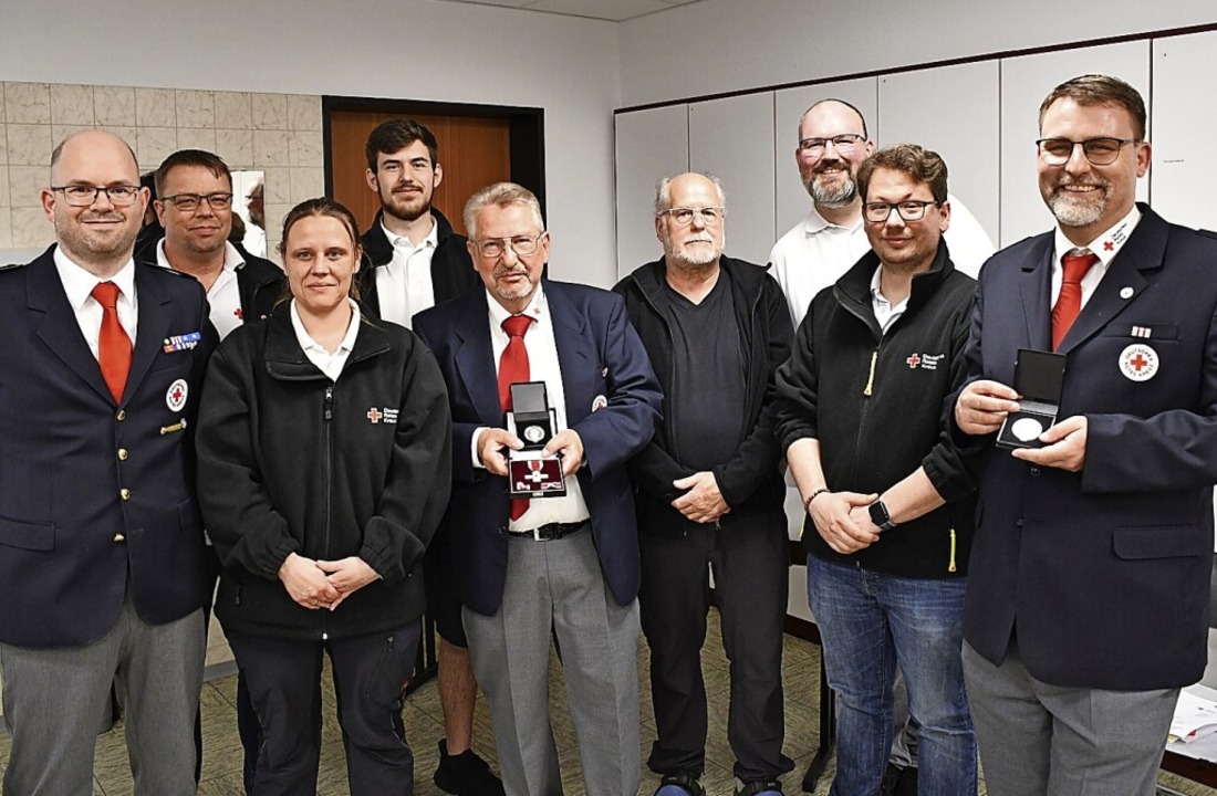 Uwe Grauli an die Spitze des DRK-Ortsvereins gewählt - Grenzach-Wyhlen ...