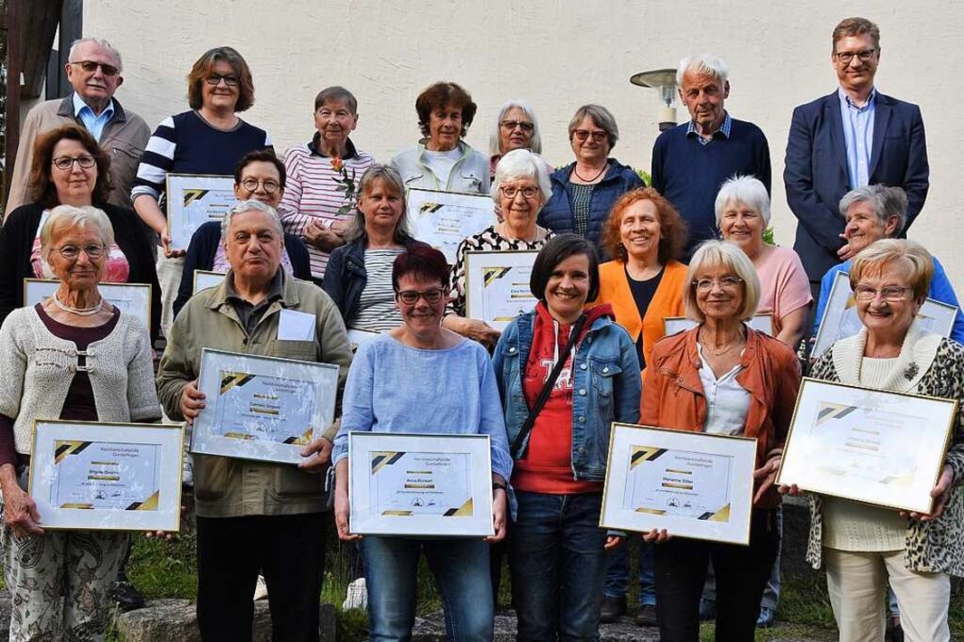 Diese drei Gundelfinger helfen Senioren in ihrer Nachbarschaft im ...